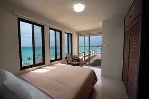 Mini Suite with Terrace Ocean View | Vista para praia/oceano