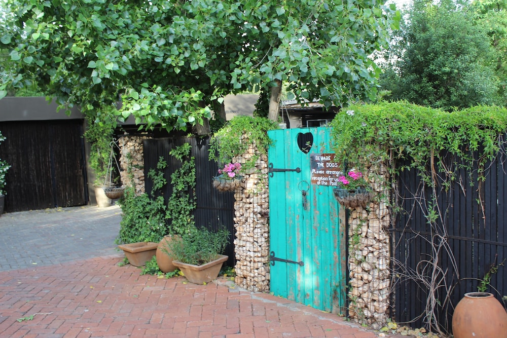 Cottonwood Guesthouse - Bloemfontein