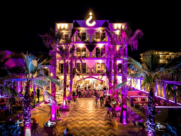 Wi-ki-woo Boutique Hotel - Sant Antoni de Portmany