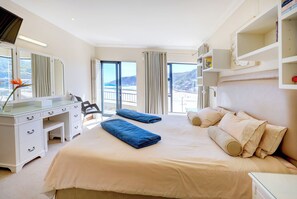 Apartamento superluxo | Lençóis italianos Frette, roupas de cama premium, camas Select Comfort