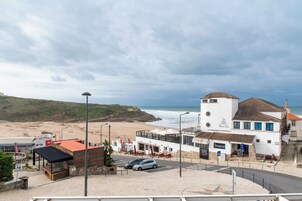 Quarto Familiar, vista para o mar | Vista da varanda