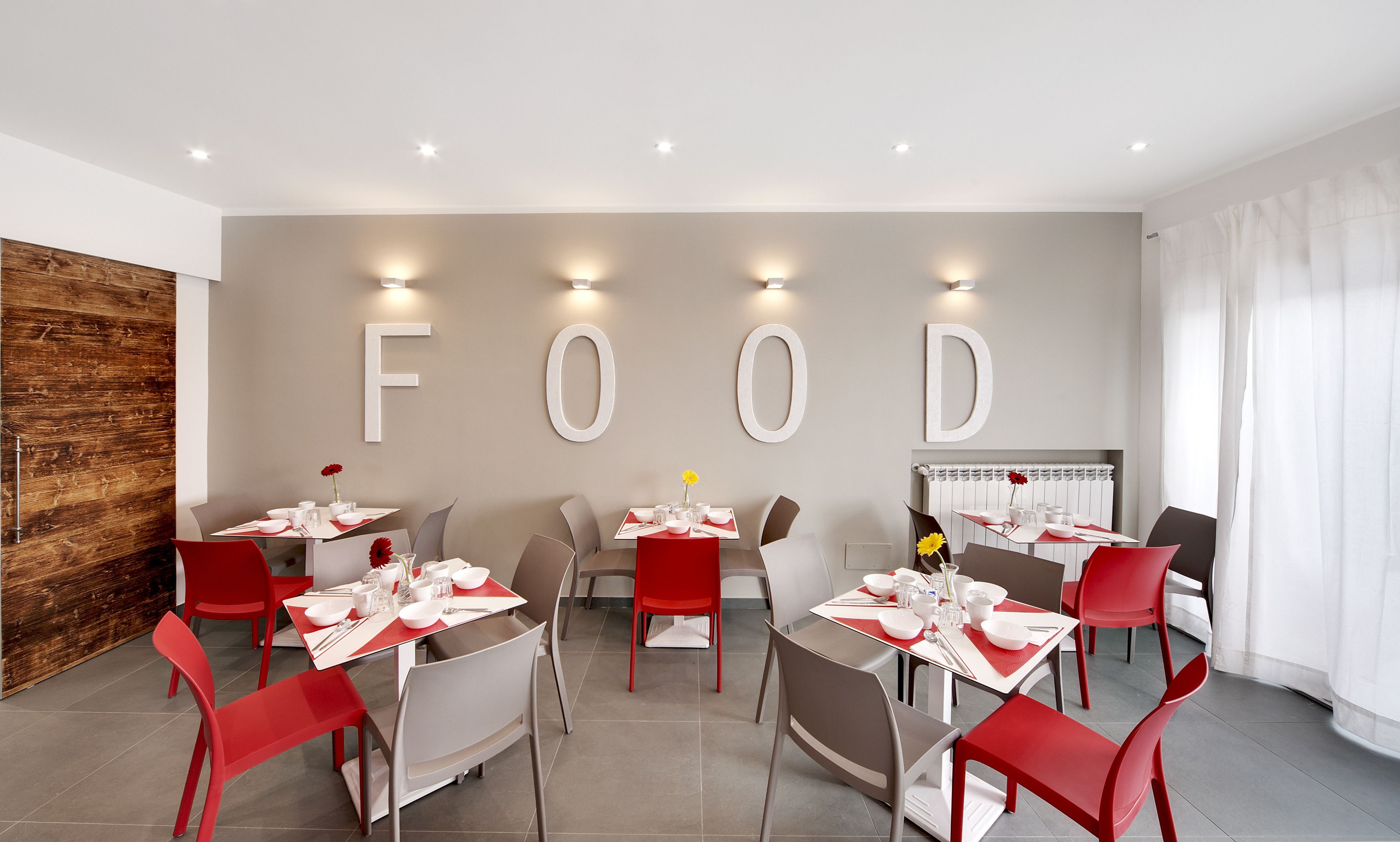 Pequeno-almoço tipo buffet diário incluído 