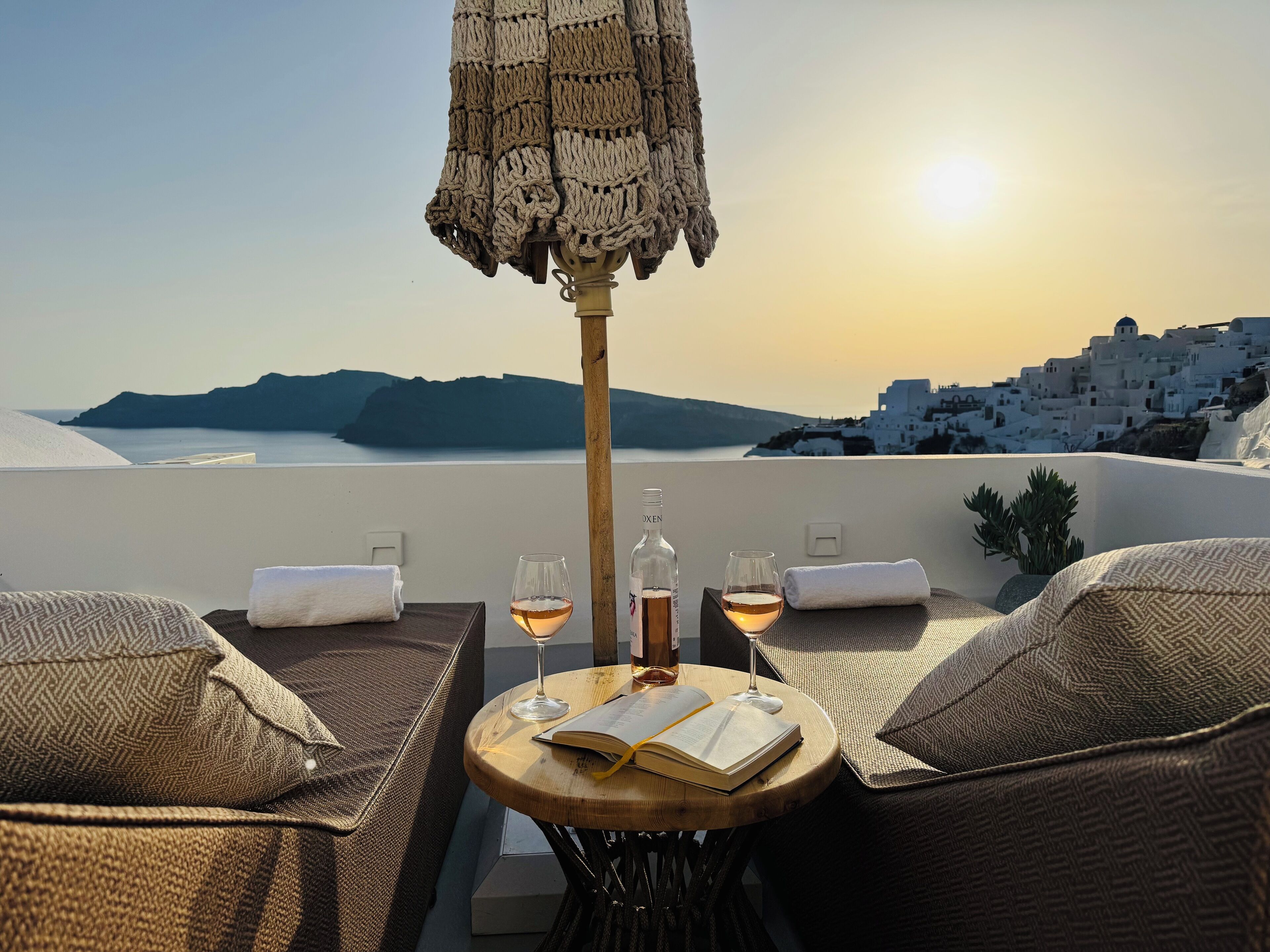 Suite Superior, 1 quarto, banheira de hidromassagem grande, vista para o mar (White dome) | Terraço/pátio interior