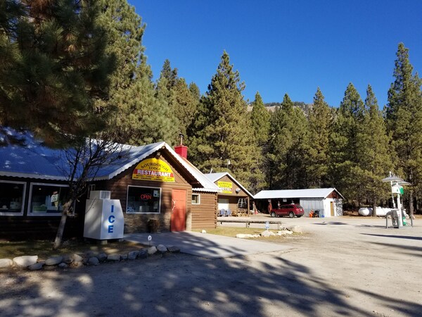 Sourdough Lodge - Idaho (State)