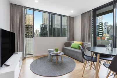 Oaks Melbourne Southbank Suites
