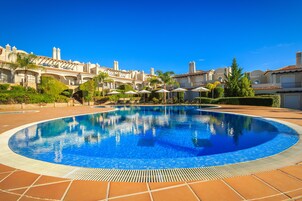 Piscina exterior