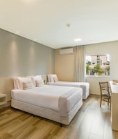 Minibar, cofre no quarto, cortinas/cortinados opacos, Wi-fi grátis