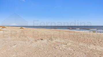 Casa, 5 quartos | Praia | Na praia