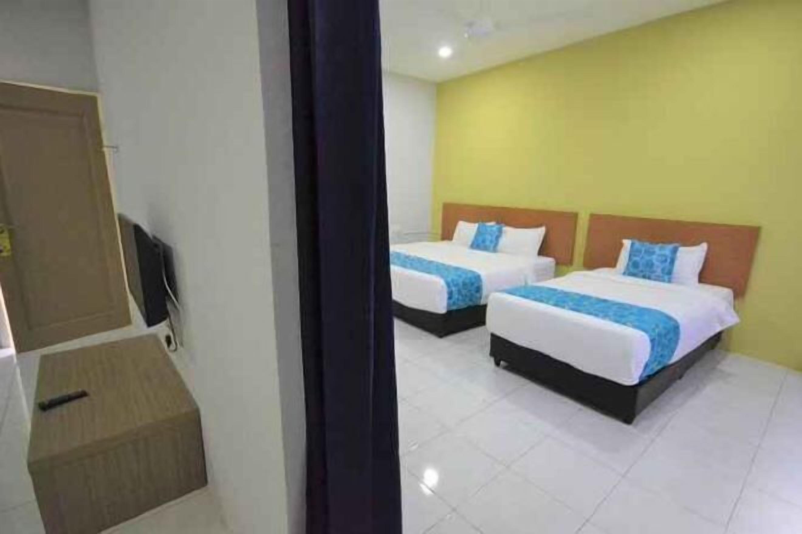 Frigobar, escrivaninha, Wi-Fi de cortesia, roupa de cama