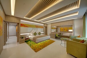 Suite Executiva, 1 cama king-size | Minibar, cofre no quarto, secretária 