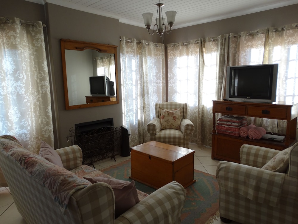 By The Way Guesthouse - Clarens