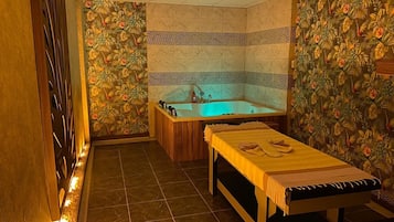Banheira de hidromassagem