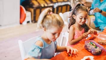 Área de recreio para crianças (coberta)