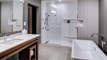 Artigos de higiene pessoal grátis, um secador de cabelo