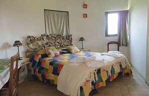 Quarto Triplo | Quartos insonorizados, ferro/tábua de engomar 