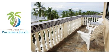 Junior Suite, 1 Queen Bed - Ocean View | Terraço/pátio