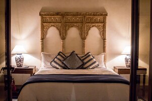 King Suite | Minibar, cofre no quarto, ferro/tábua de engomar, Wi-fi grátis 