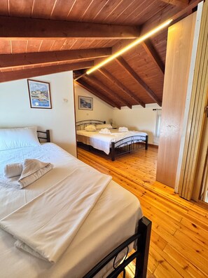 Duplex | Cofres nos quartos, quartos à prova de som