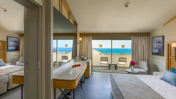 Minibar com produtos grátis, secretária, Wi-fi grátis