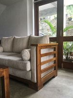 Área de estar no saguão