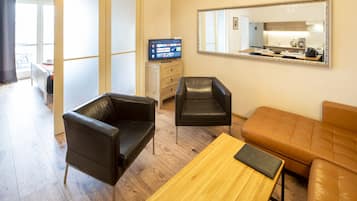 Smart TV de 80 de cm com canais por cabo, televisor, Netflix