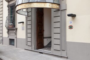 Entrada do alojamento