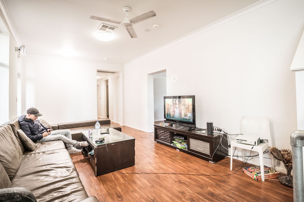 Downtown Backpackers Hostel - Perth