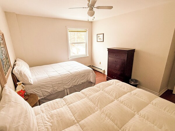 Wrights Creek Tourist Home - Charlottetown