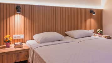 1 quarto, roupa de alta qualidade, minibar, secretária