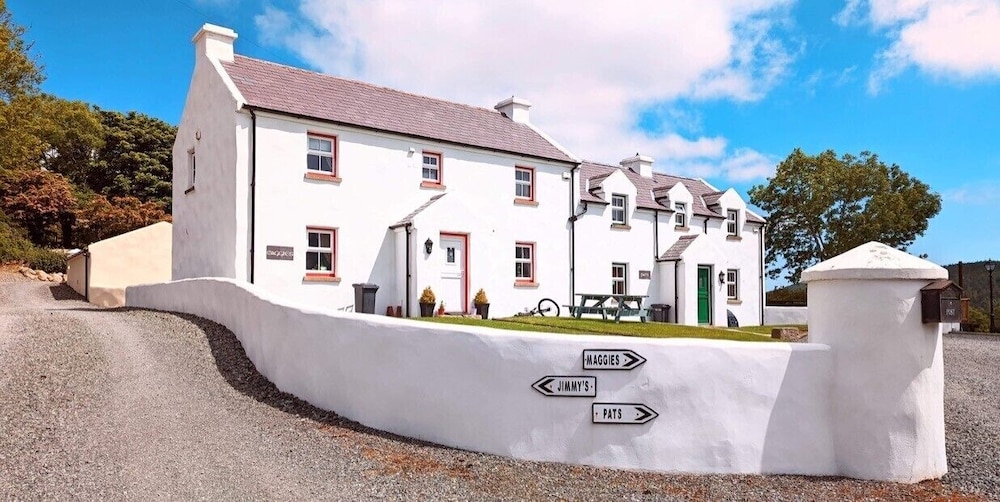 Millers Close Holiday Cottages - County Down