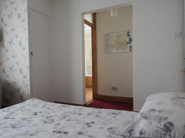 The Cottage - Chichester