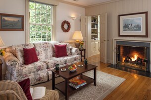 Área de estar no saguão