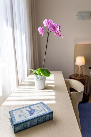 1 quarto, edredons de pluma, cofres nos quartos