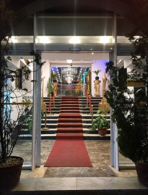 Entrada (vista interior)
