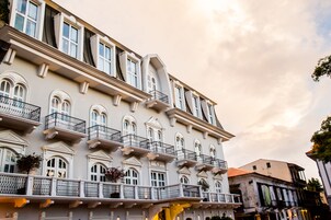 Fachada da propriedade