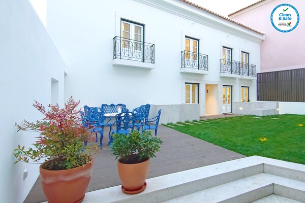 Alma Moura Residences - Alfama