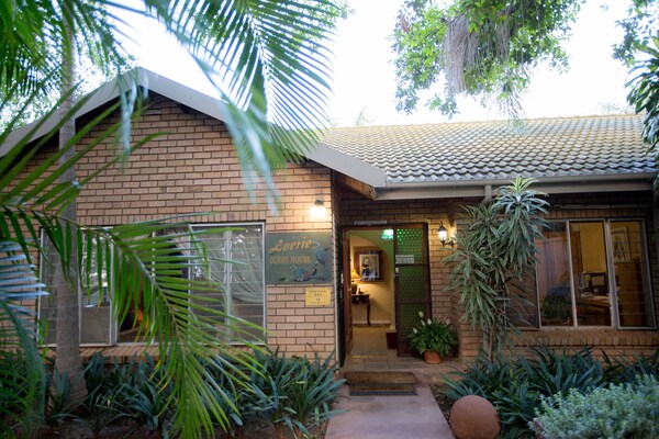 Loerie Guesthouse - Hoedspruit