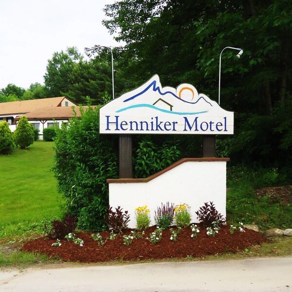 Henniker Motel - New Hampshire (State)
