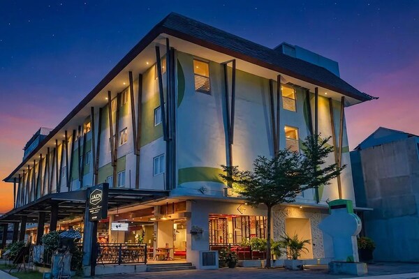 Palette Legian Beach - Bali