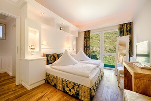 Suite | Cofre no quarto, Wi-fi grátis, roupa de cama fornecida