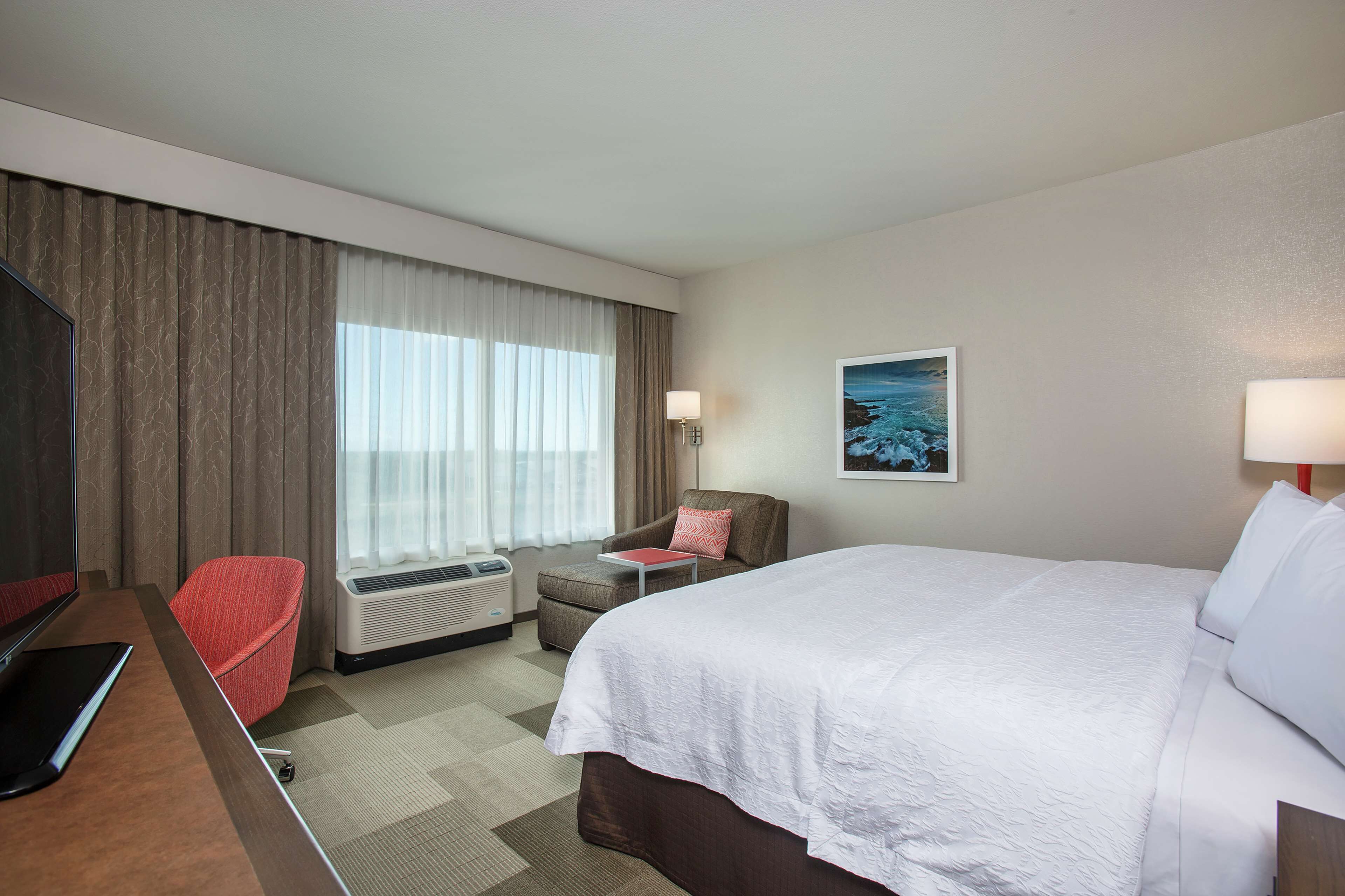 Hampton Inn & Suites Oahu/Kapolei Reviews, Deals & Photos 2023 - Expedia