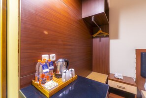 Quarto Duplo Superior | Wi-fi grátis, roupa de cama fornecida