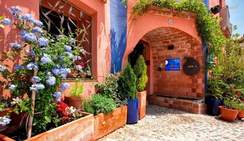 Fachada da propriedade