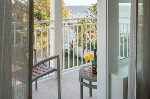 Vila, 2 quartos, sacada | Vista da sacada