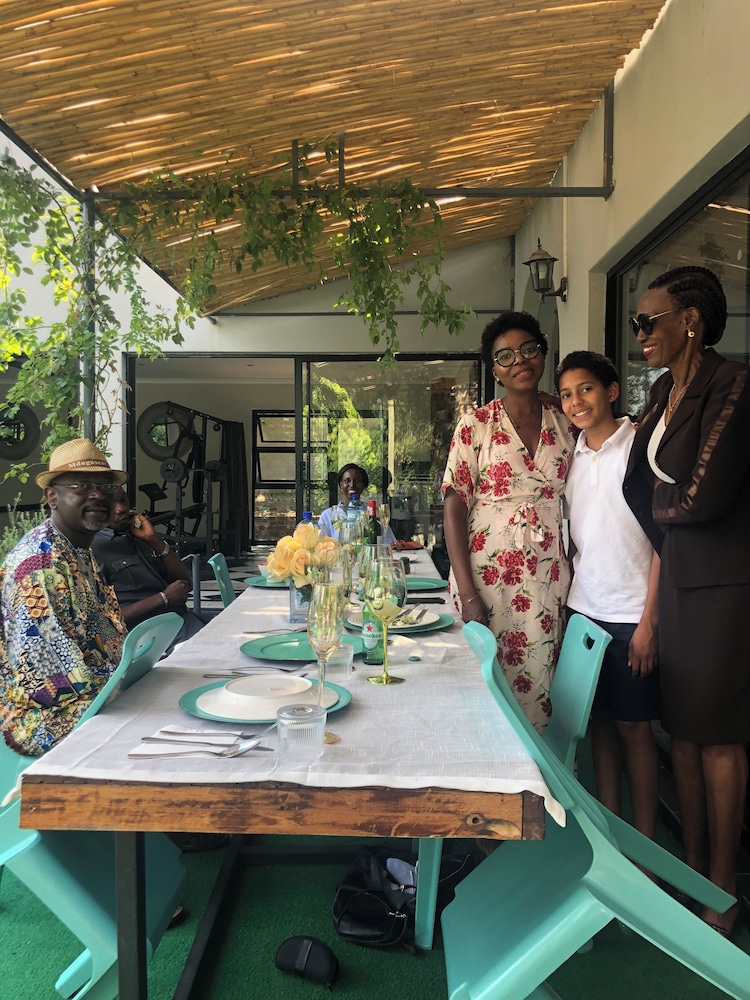 Muco Guest House - Midrand
