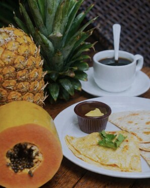 Pequeno-almoço completo diário incluído 