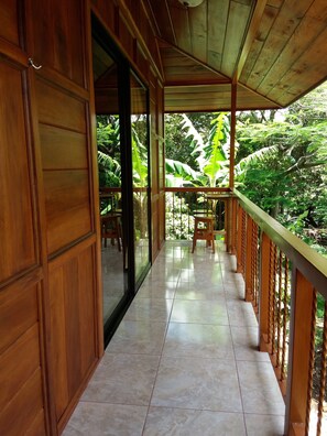 Cabana tradicional, sacada | Sacada