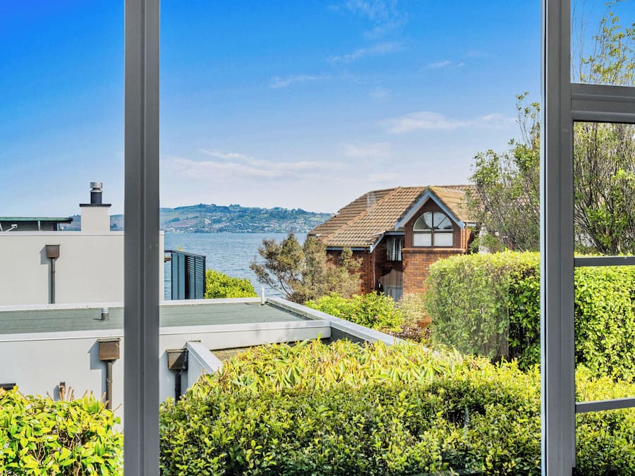 Apartamento, 1 quarto (Lake End) | Vista para o lago