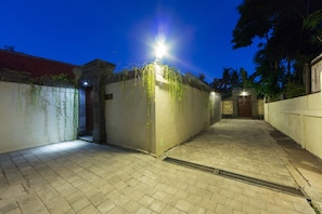 Entrada (vista interior)