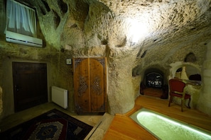 Quarto (Fairy Chimney) | Roupa de alta qualidade, minibar, cofre no quarto 